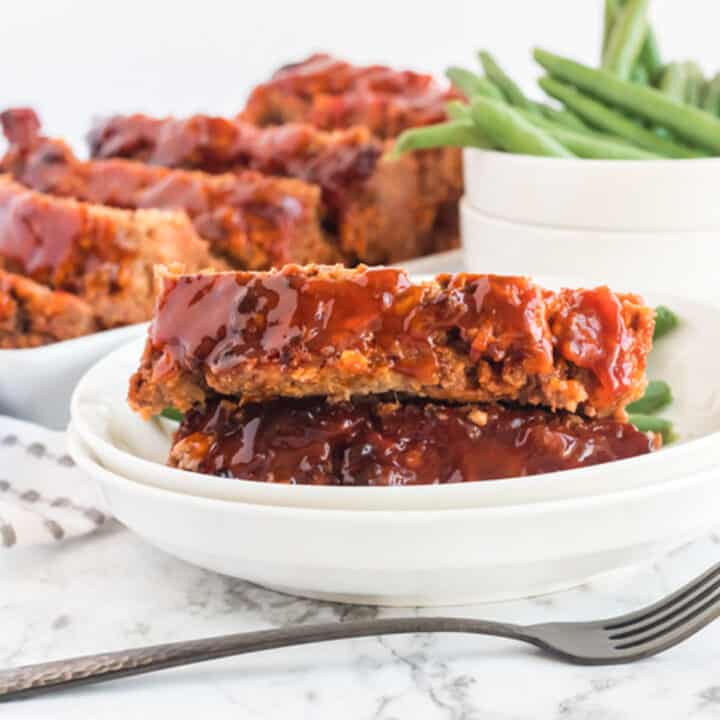 Meatloaf Recipe - Kid-friendly meal that feeds 8 for $10 - Platter Talk