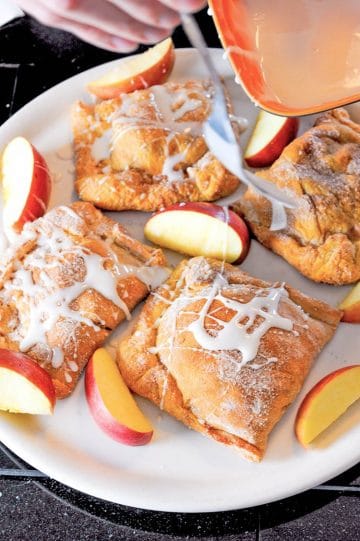 Apple Turnovers with Crescent Rolls - Platter Talk