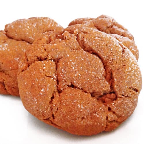 Old Fashioned Molasses Cookies - Platter Talk