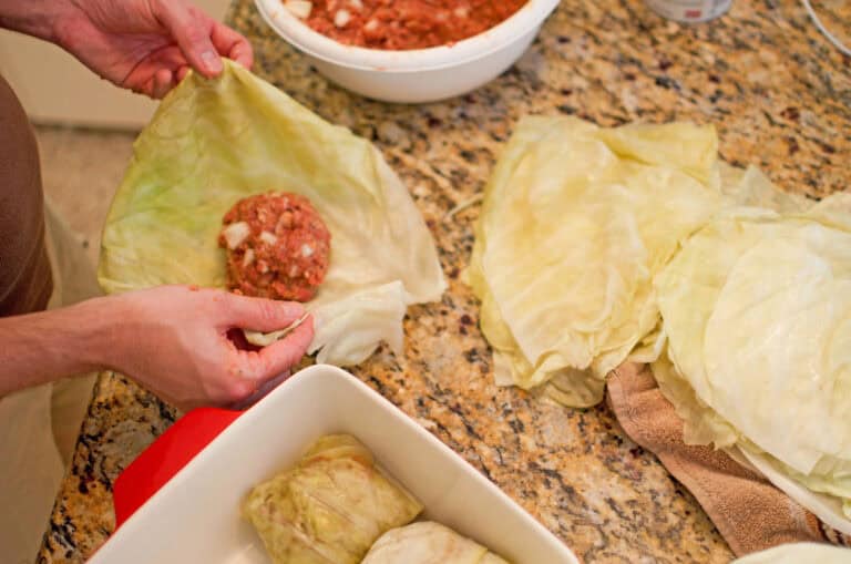 Golumpki (Gołąbki, Polish Stuffed Cabbage Rolls)